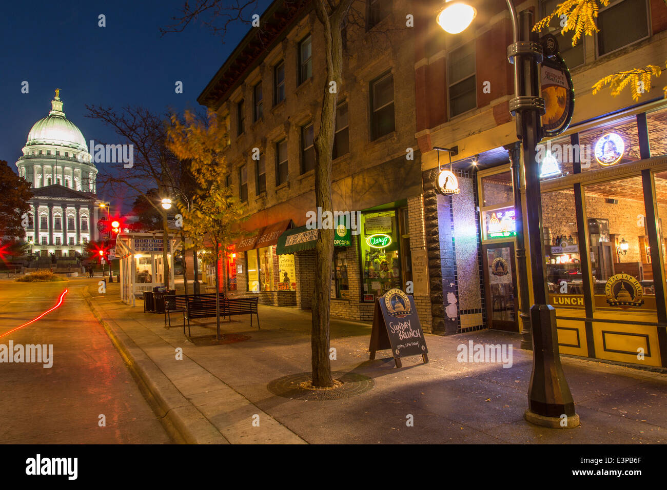 Looking down State Street in downtown Madison, Wisconsin, USA Stock ...