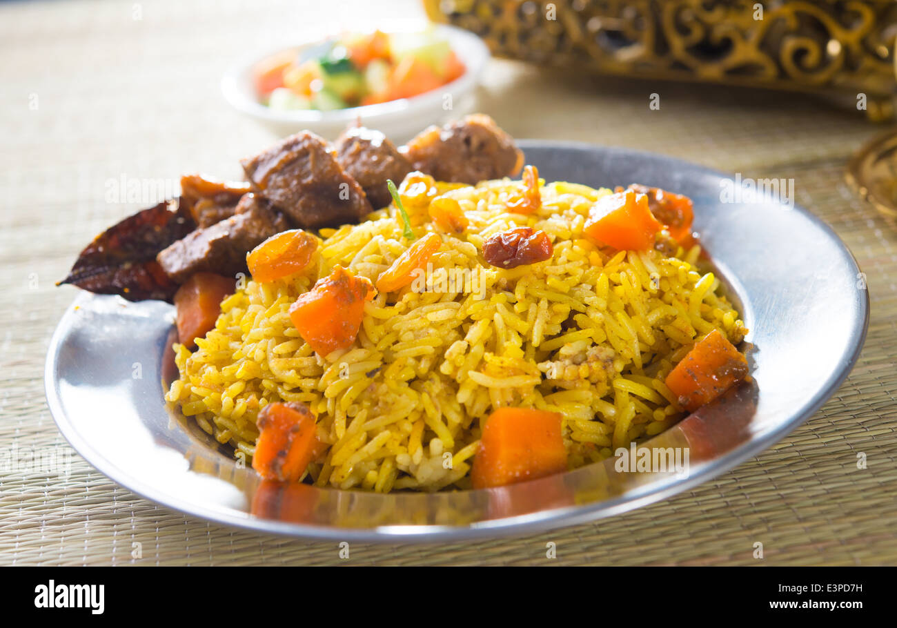 arab rice, ramadan foods in middle east usually served with tandoor ...