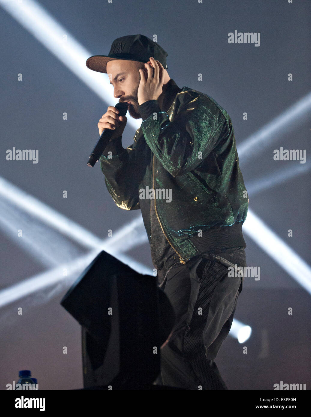 Woodkid singer hi-res stock photography and images - Alamy