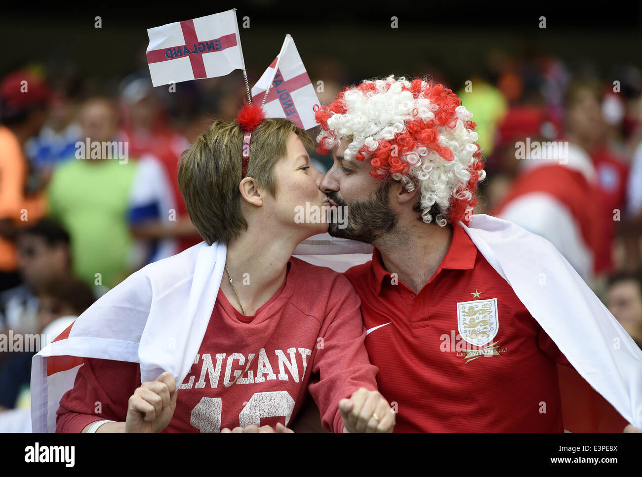 England costa rica 2014 world cup hi-res stock photography and images ...