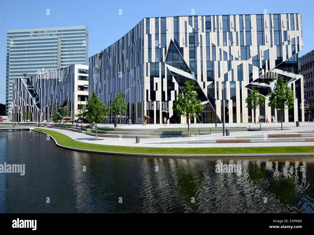 The buildings of the Koe-Bogen, designed by US-architect Daniel ...