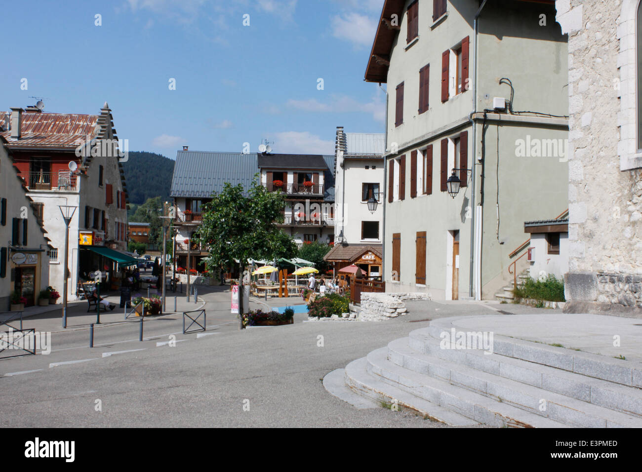 Resort village of Autrans in the National Natural Park of Vercors ...