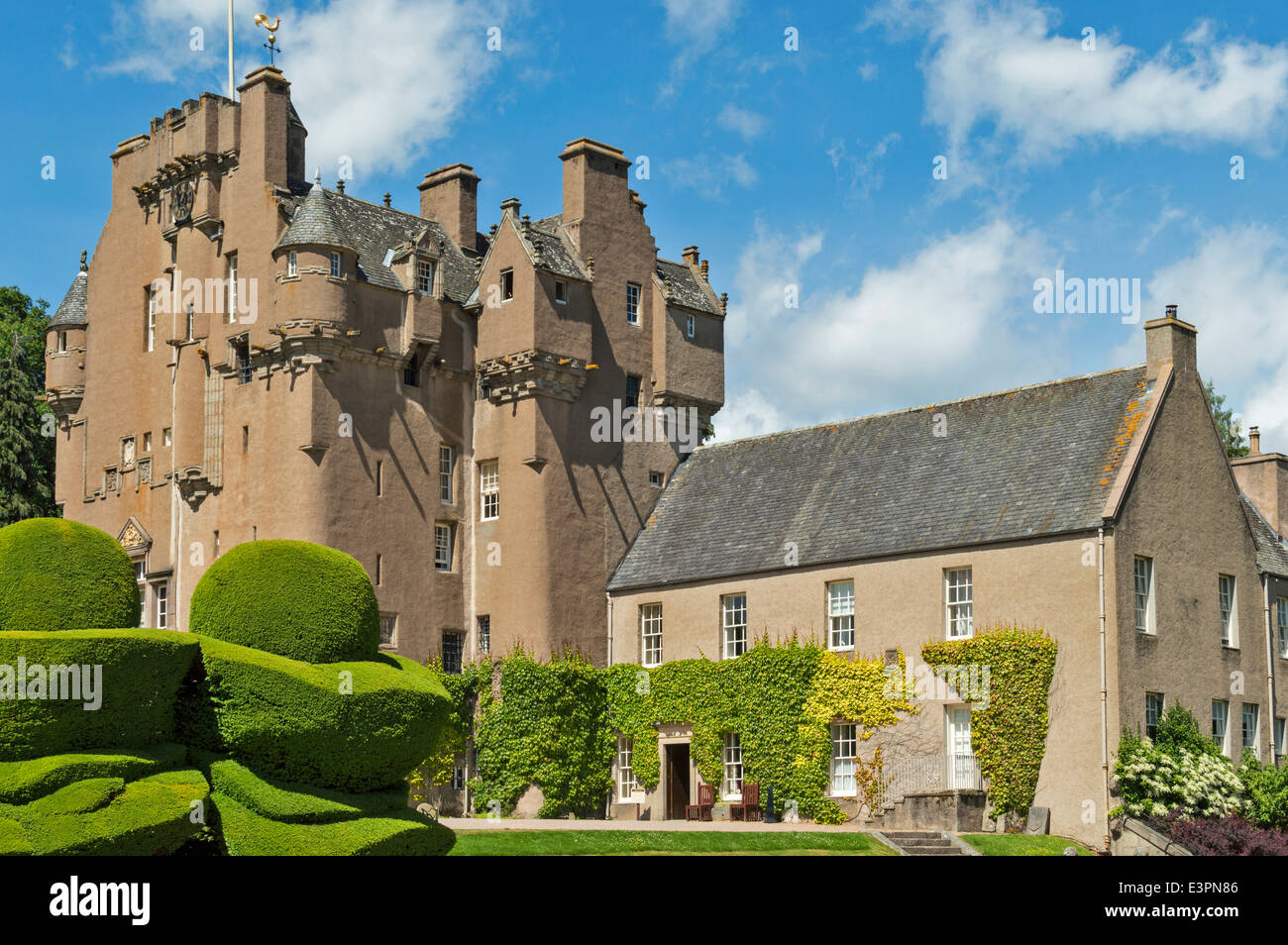 MAIN ASPECT OF CRATHES CASTLE AND TOPIARY HEDGE IN ABERDEENSHIRE ...