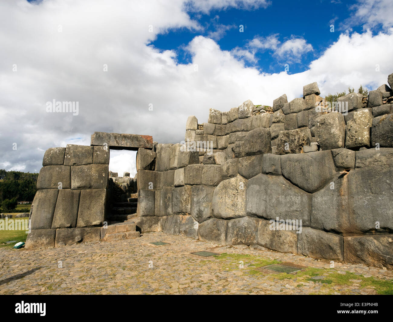 Inca stone walls hi-res stock photography and images - Alamy