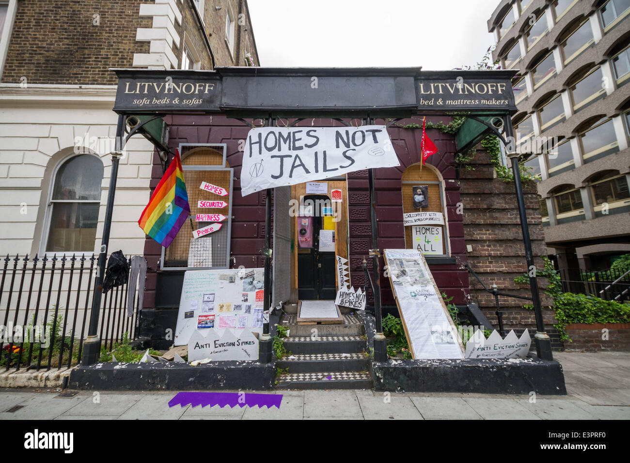 Poverty in london boroughs hi-res stock photography and images - Alamy