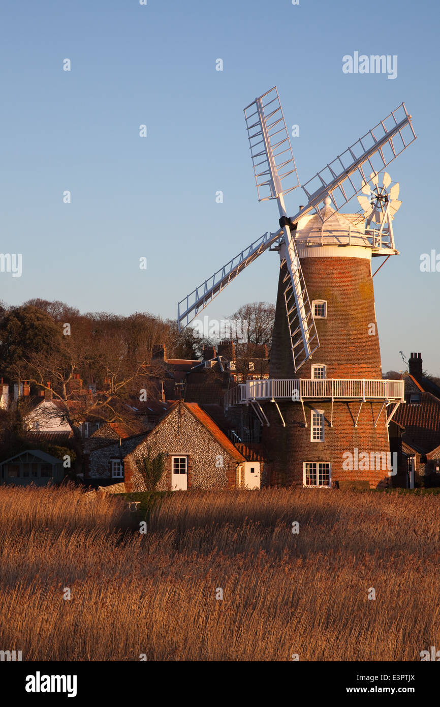 Cley windmill standing prominently over Norfolk saltmarshes Stock Photo ...