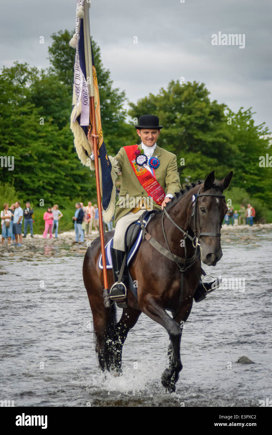 Selkirk common riding standard bearer hi-res stock photography and ...