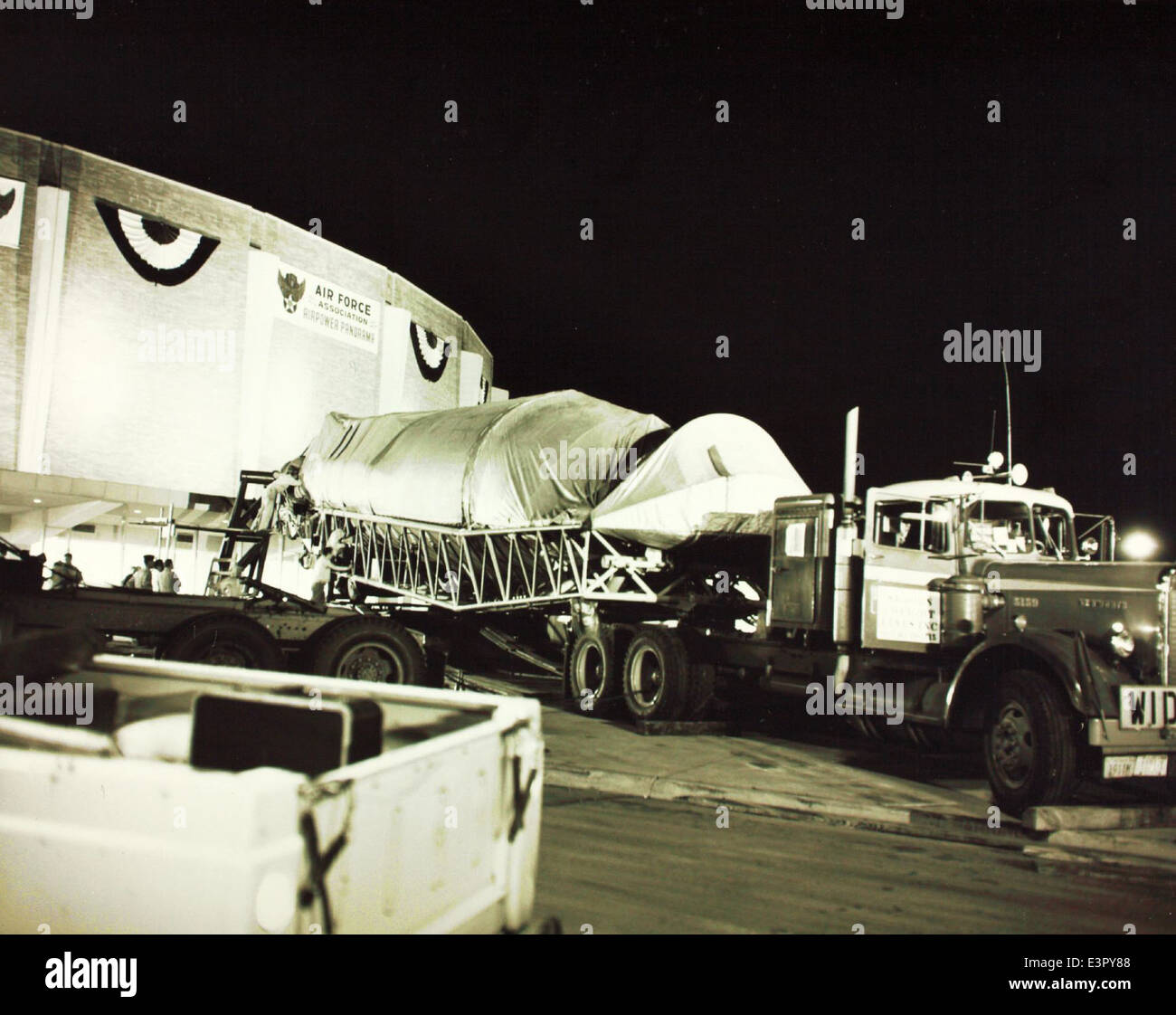 Convair atlas missile launch hi-res stock photography and images - Alamy