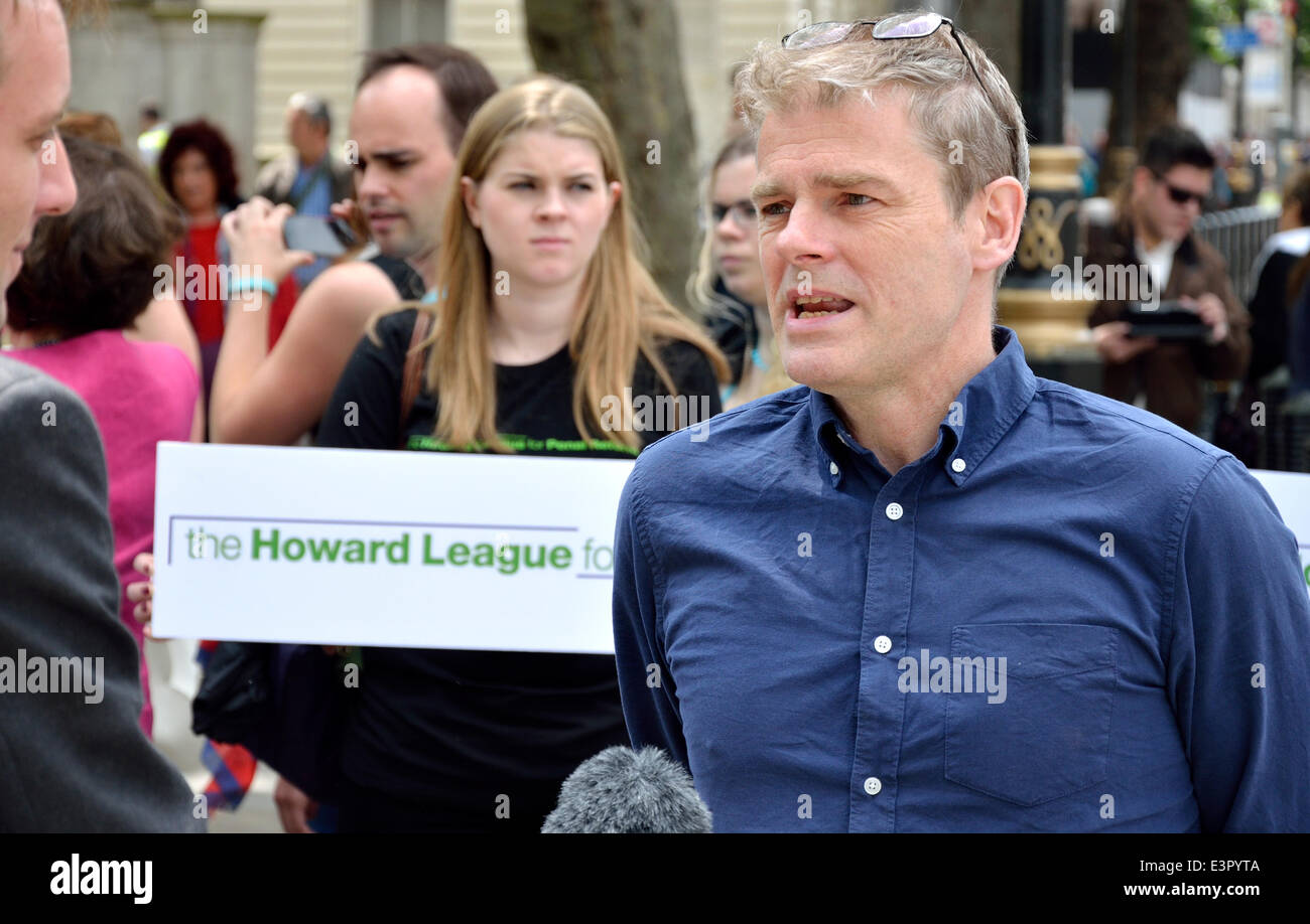 Mark howard hi-res stock photography and images - Alamy