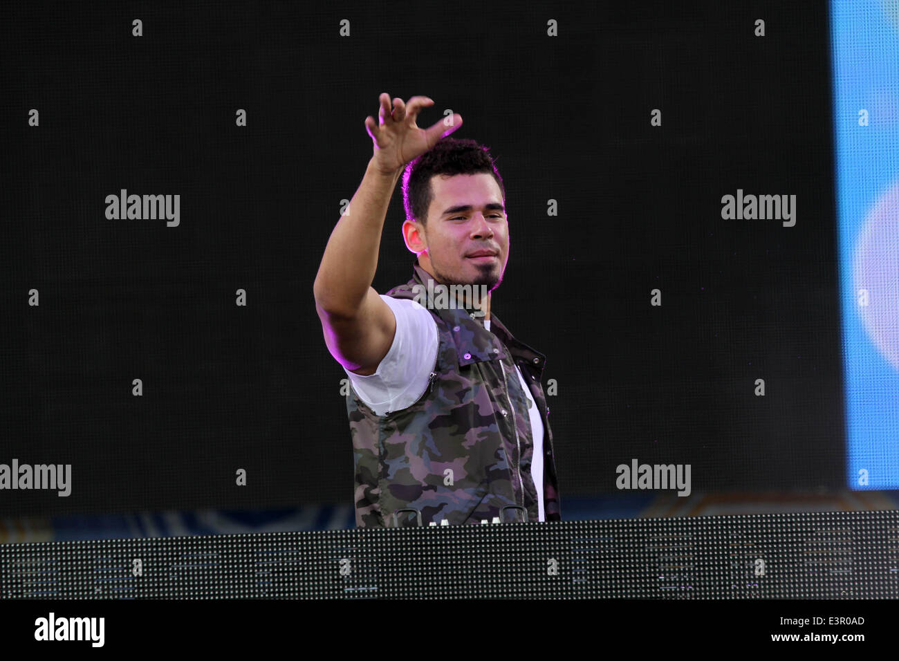 New York, New York, USA. 27th June, 2014. AfroJack and Sting Perform ...