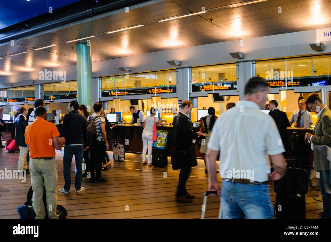 Train ticket desk at Schiphol Airport Stock Photo - Alamy