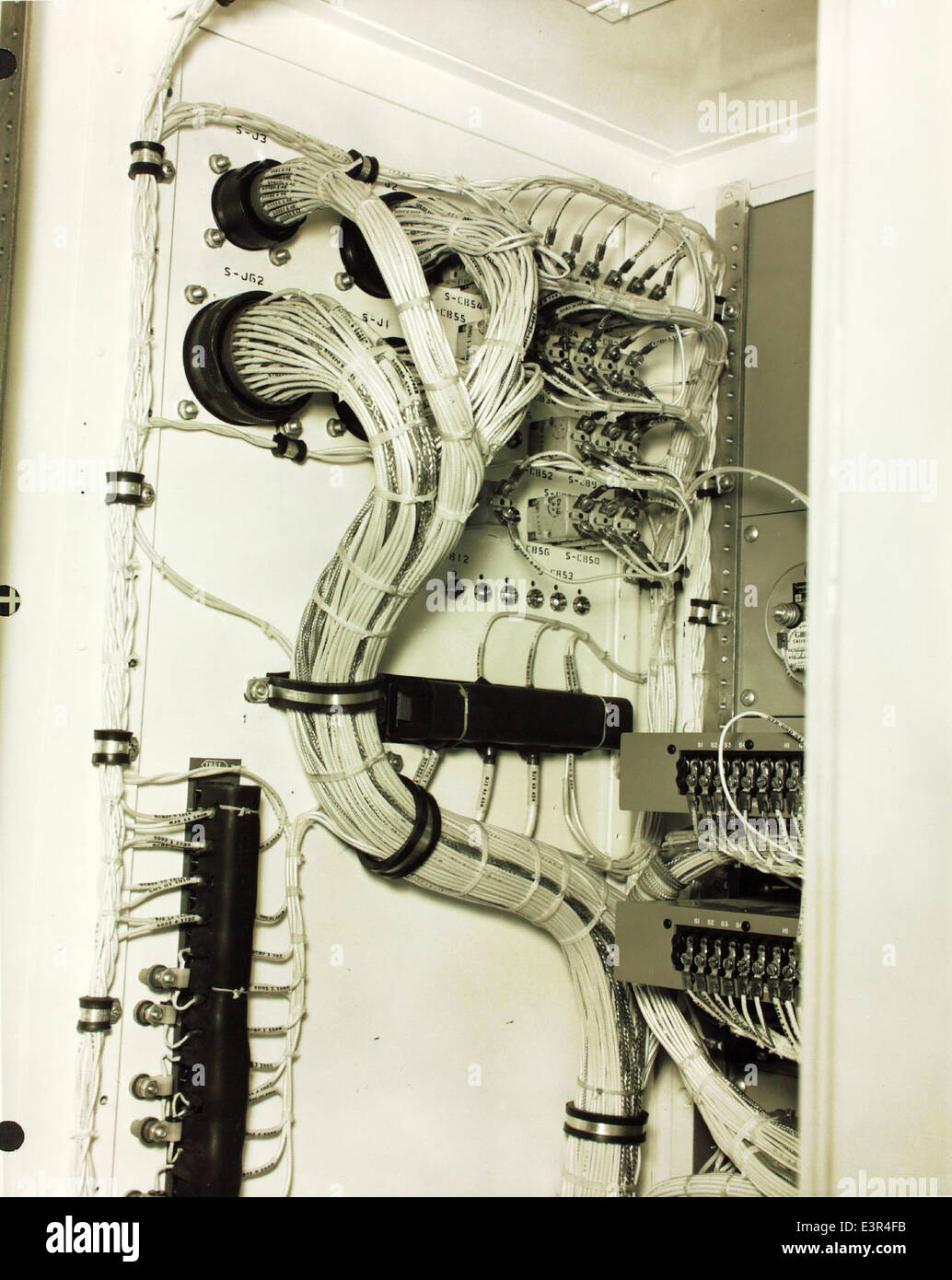 The Convair/General Dynamics Atlas rocket, developed between 1960 and ...