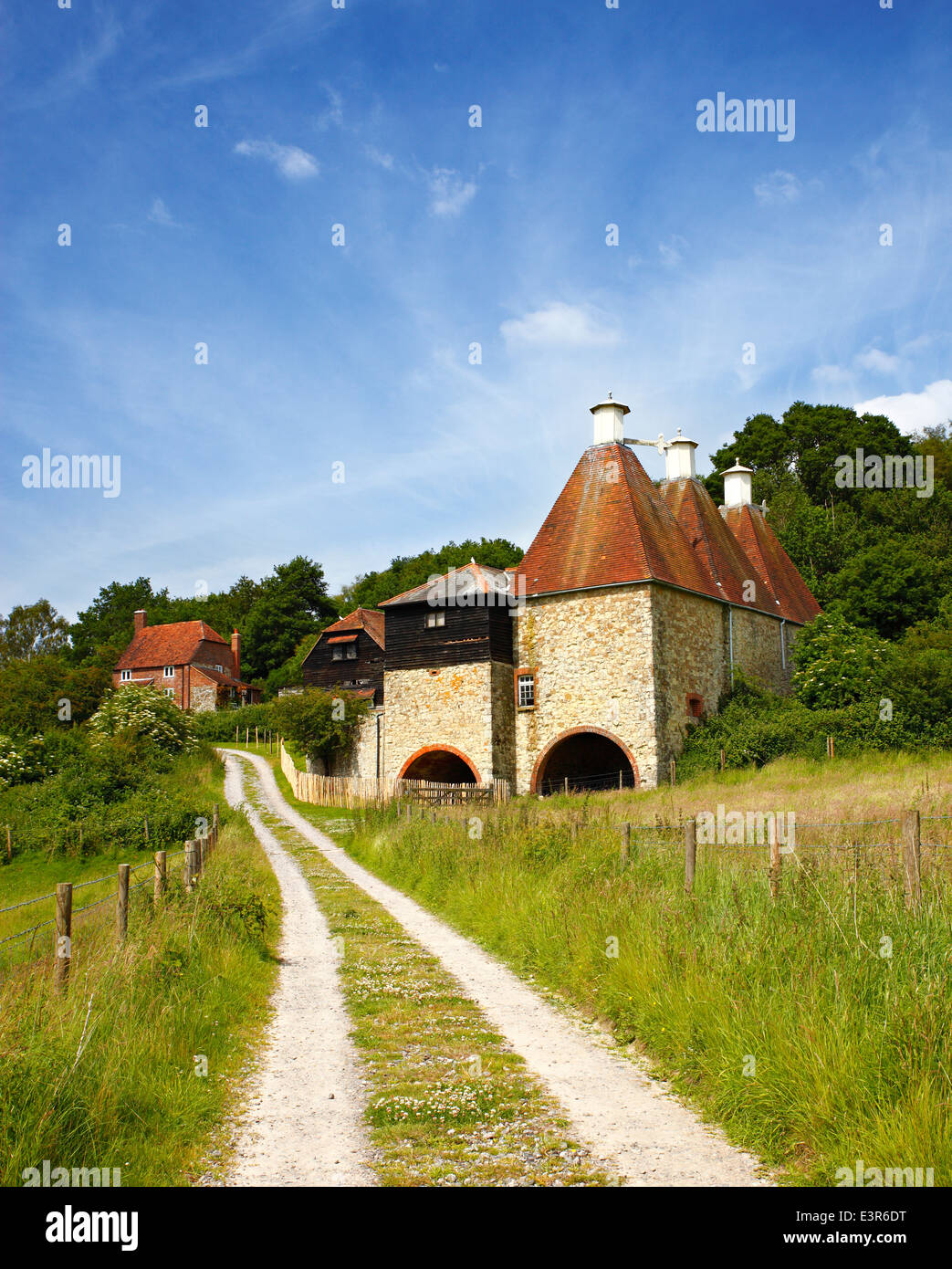 House square hi-res stock photography and images - Alamy