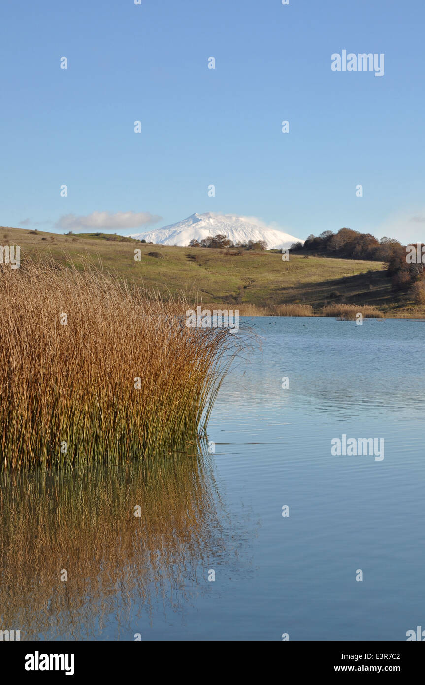 Biviere lake, Cesarò, Messina, Volcano Etna, UNESCO, Sicily, Italy ...
