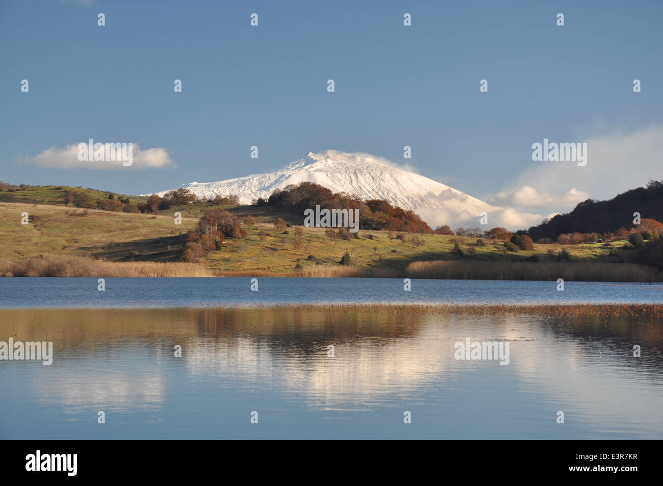 Biviere lake, Cesarò, Messina, Volcano Etna, UNESCO, Sicily, Italy ...