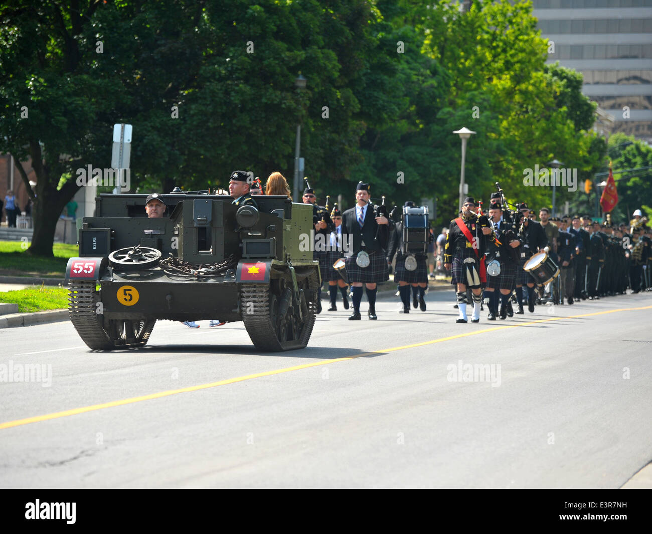 Politicians, members of the public, veterans and serving military ...