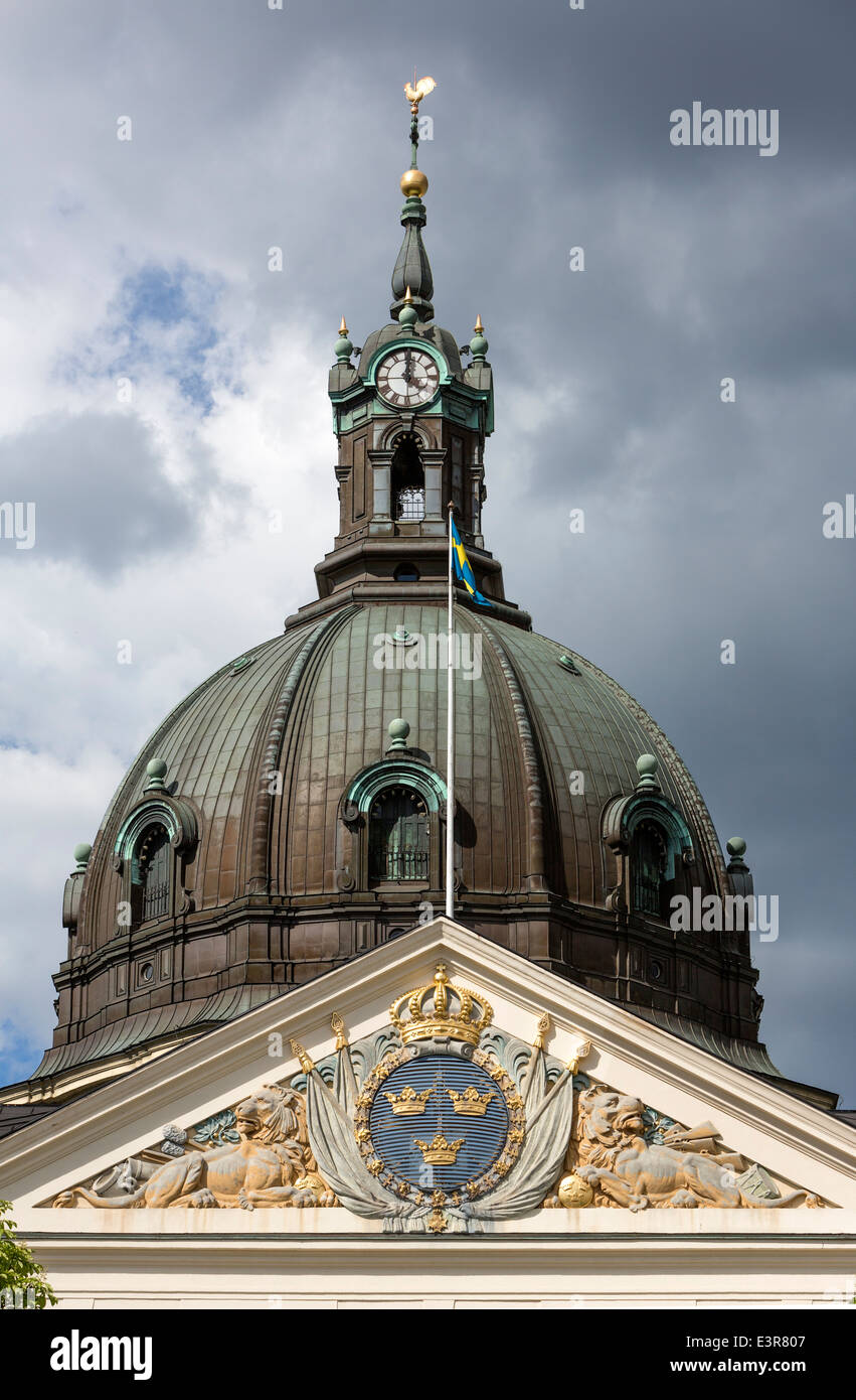 Armémuseum (Swedish Army Museum) and the dome of Hedvig Eleonora Kyrka ...