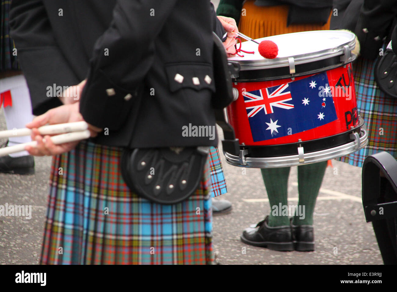 Stirling, Scotland, UK. 27th June, 2014. gathering of the clans ...
