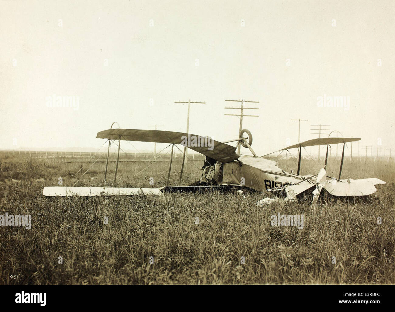 This image documents an aircraft accident, focusing on the challenges ...
