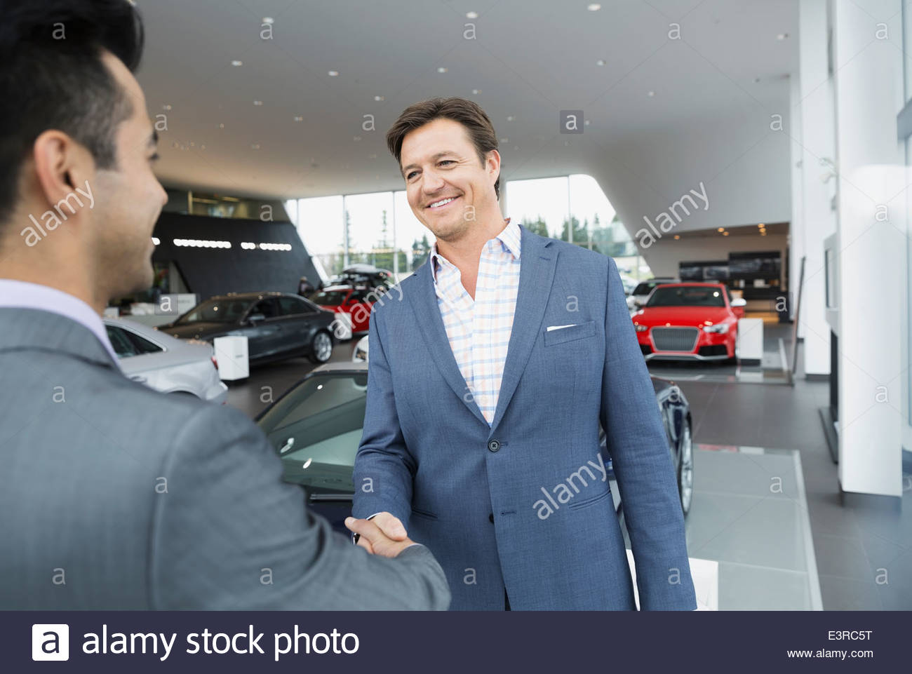 30 vehicle showroom hi-res stock photography and images - Alamy