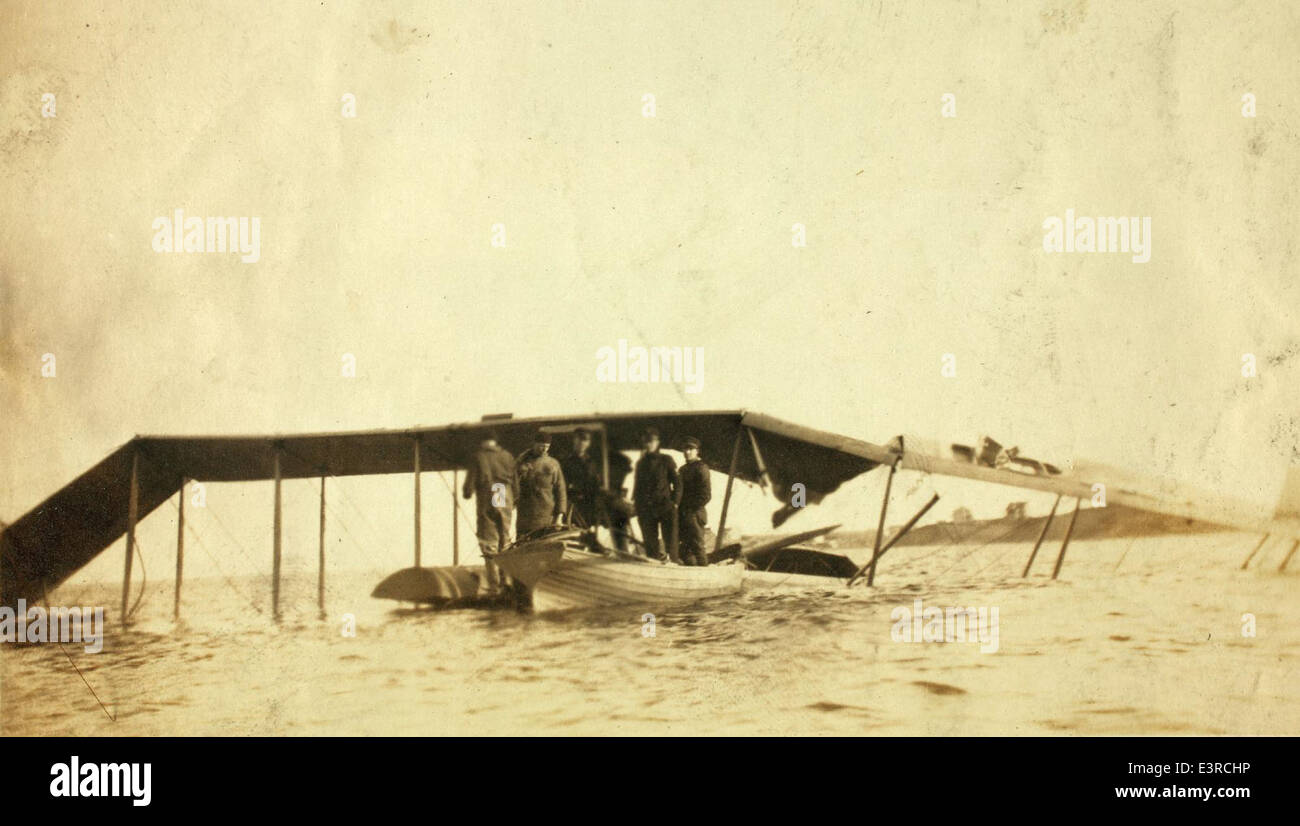 The Curtiss HS-2L was a World War I-era flying boat used for anti ...