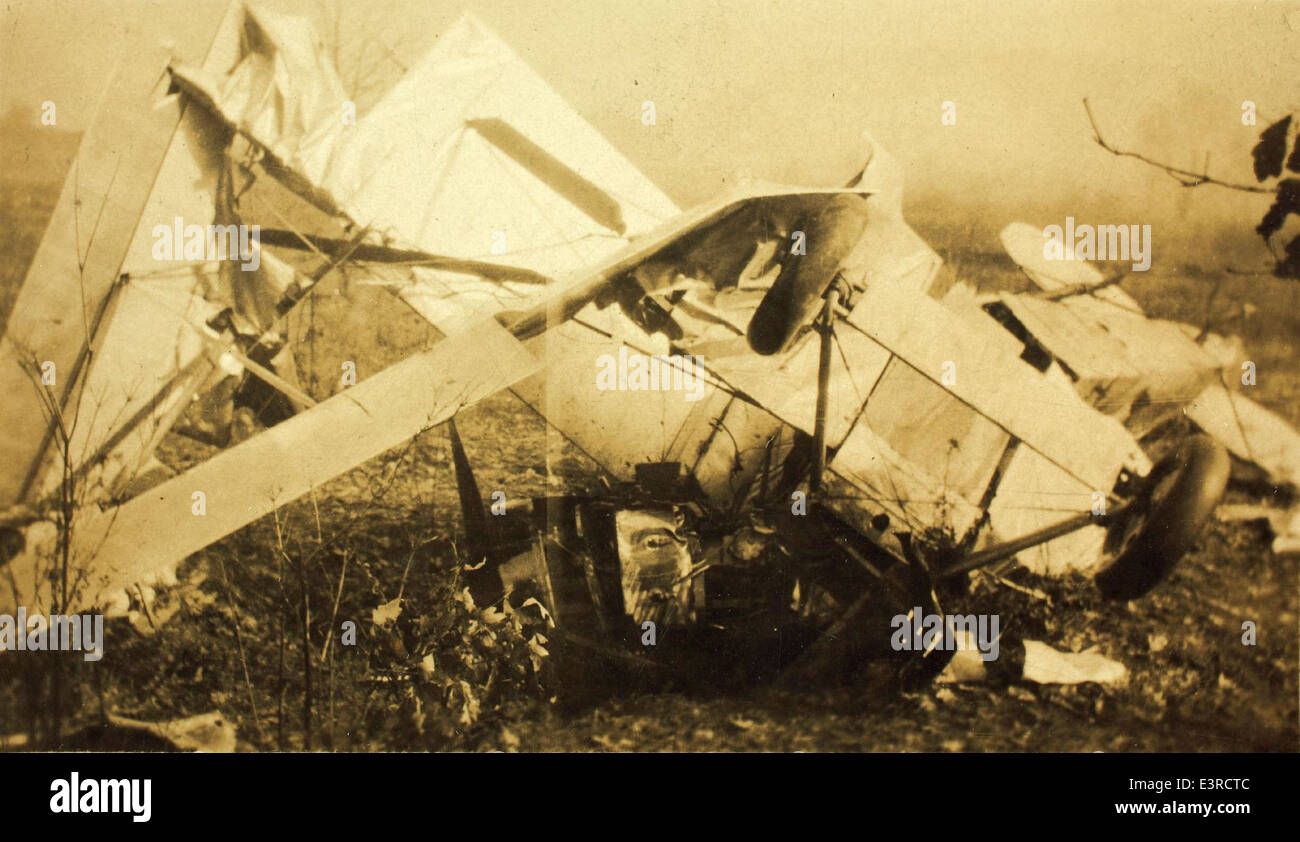 This image depicts the aftermath of an airmail crash, highlighting the ...