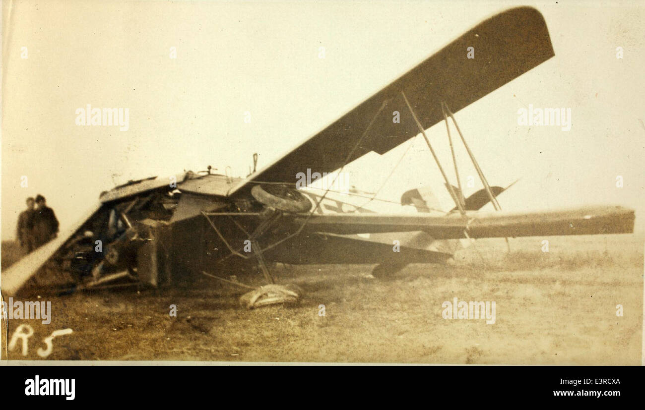 This image depicts an aircraft accident from the period between 1917 ...