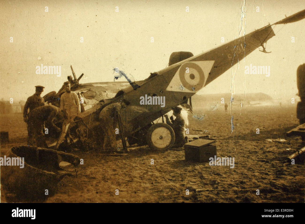 This image documents aircraft accidents that occurred between 1917 and ...