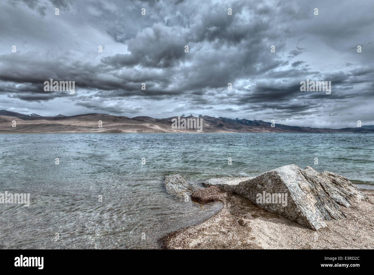 High dynamic range (hdr) image of Himalayan mountain lake in Himalayas ...
