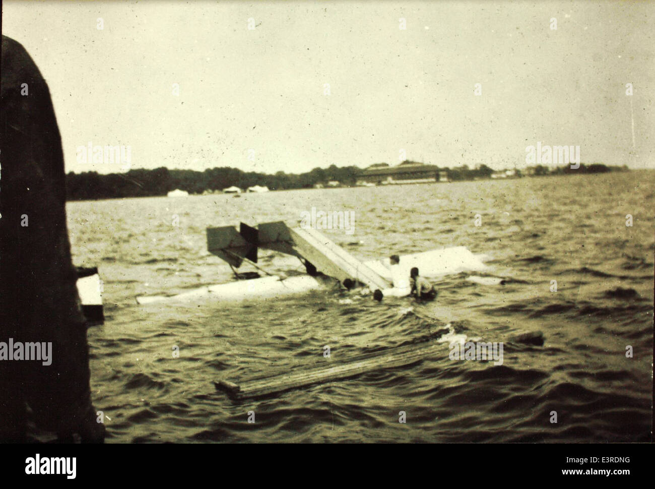 This image documents the 1912 aircraft accident involving a Curtiss ...