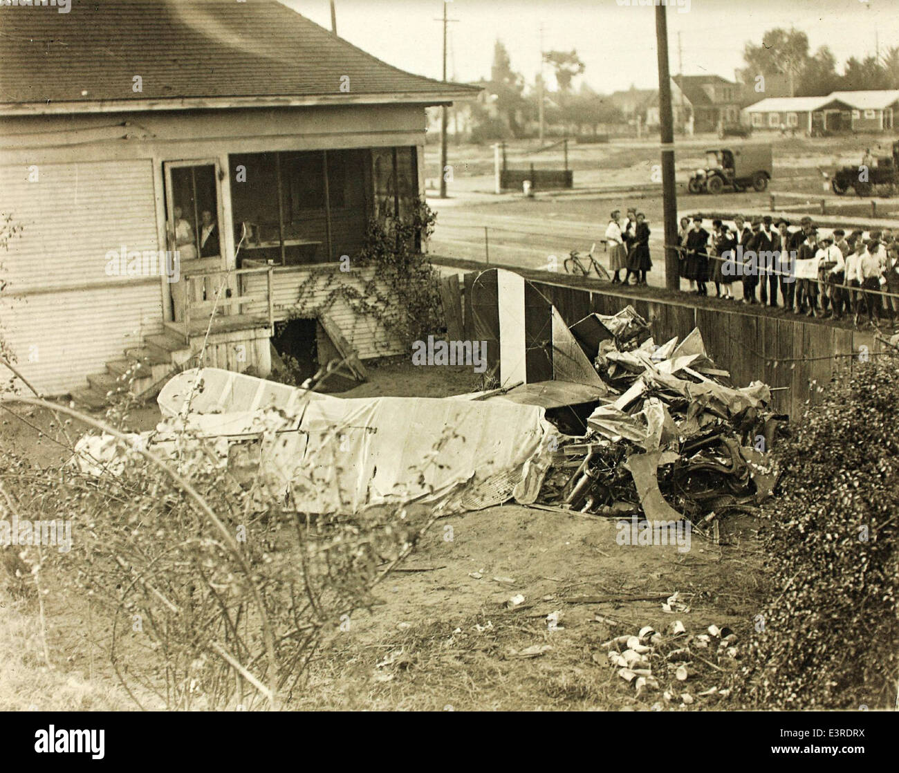 This image highlights an aircraft accident between 1917 and 1920, a ...
