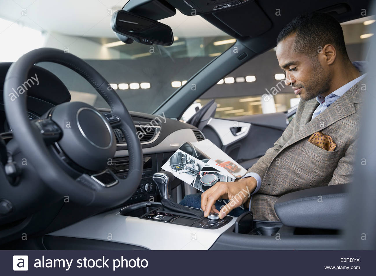 Inside race car hi-res stock photography and images - Alamy