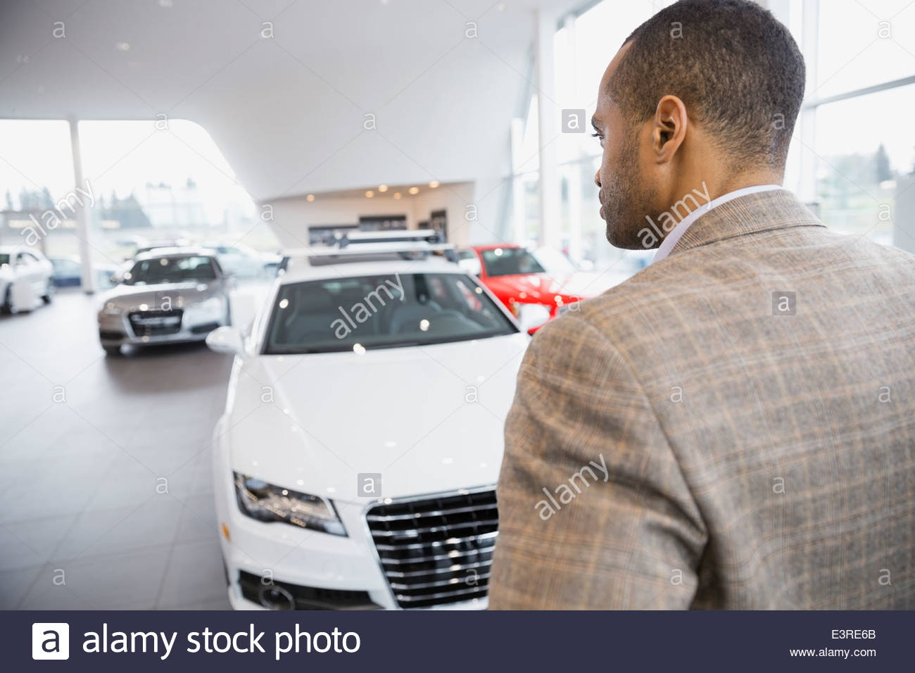 Car dealership hi-res stock photography and images - Alamy