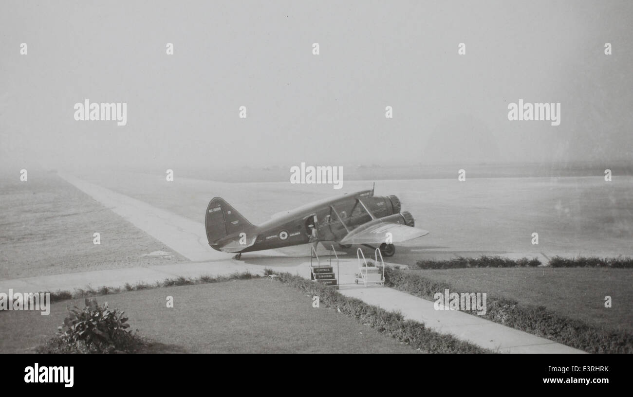Stinson model a hi-res stock photography and images - Alamy