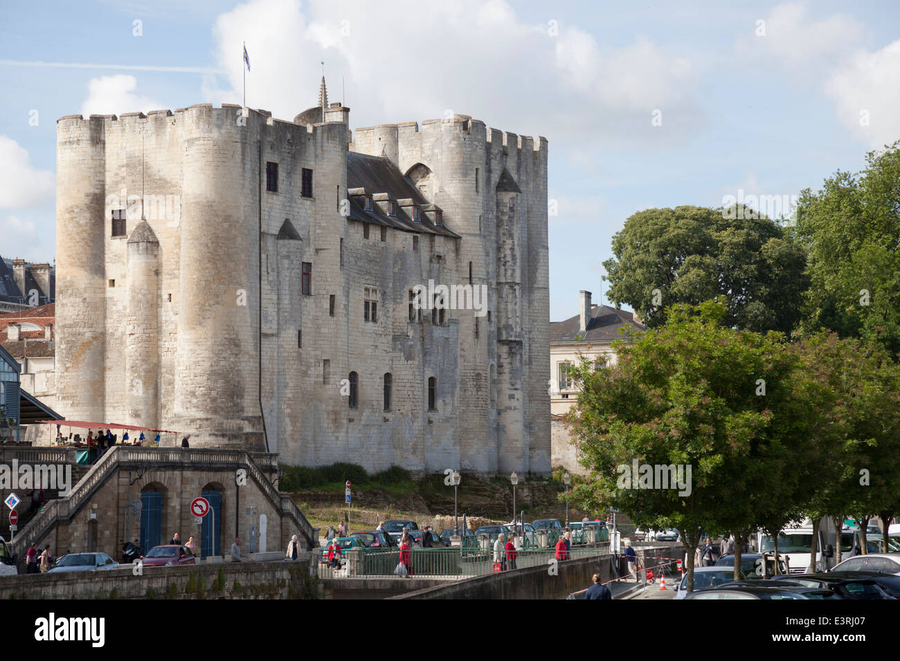 Niort hi-res stock photography and images - Alamy