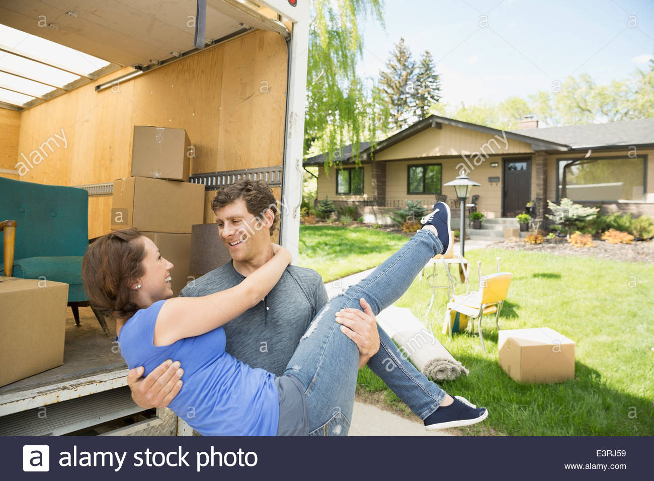 Happy people outside being together hi-res stock photography and images ...