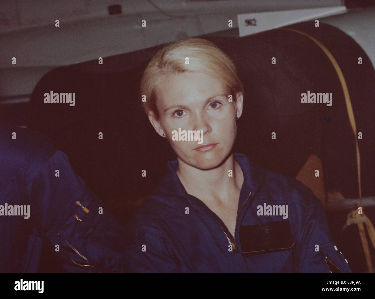 Womenofflightphoto hi-res stock photography and images - Alamy