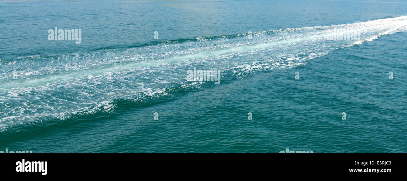 Wake of a cruise ship on the sea Stock Photo - Alamy