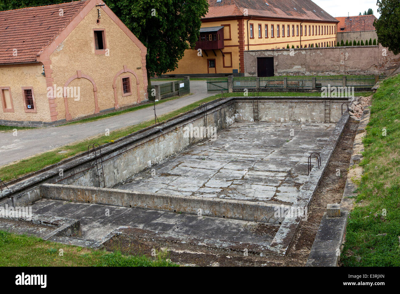 Theresienstadt concentration camp hi-res stock photography and images ...