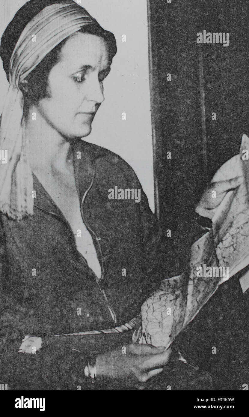 Ruth Nichols, a pioneering aviator and one of the first women to fly ...