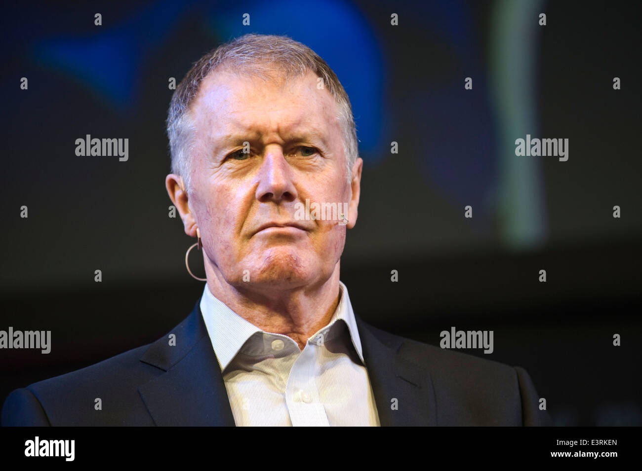 Sir geoff hurst world cup hi-res stock photography and images - Alamy