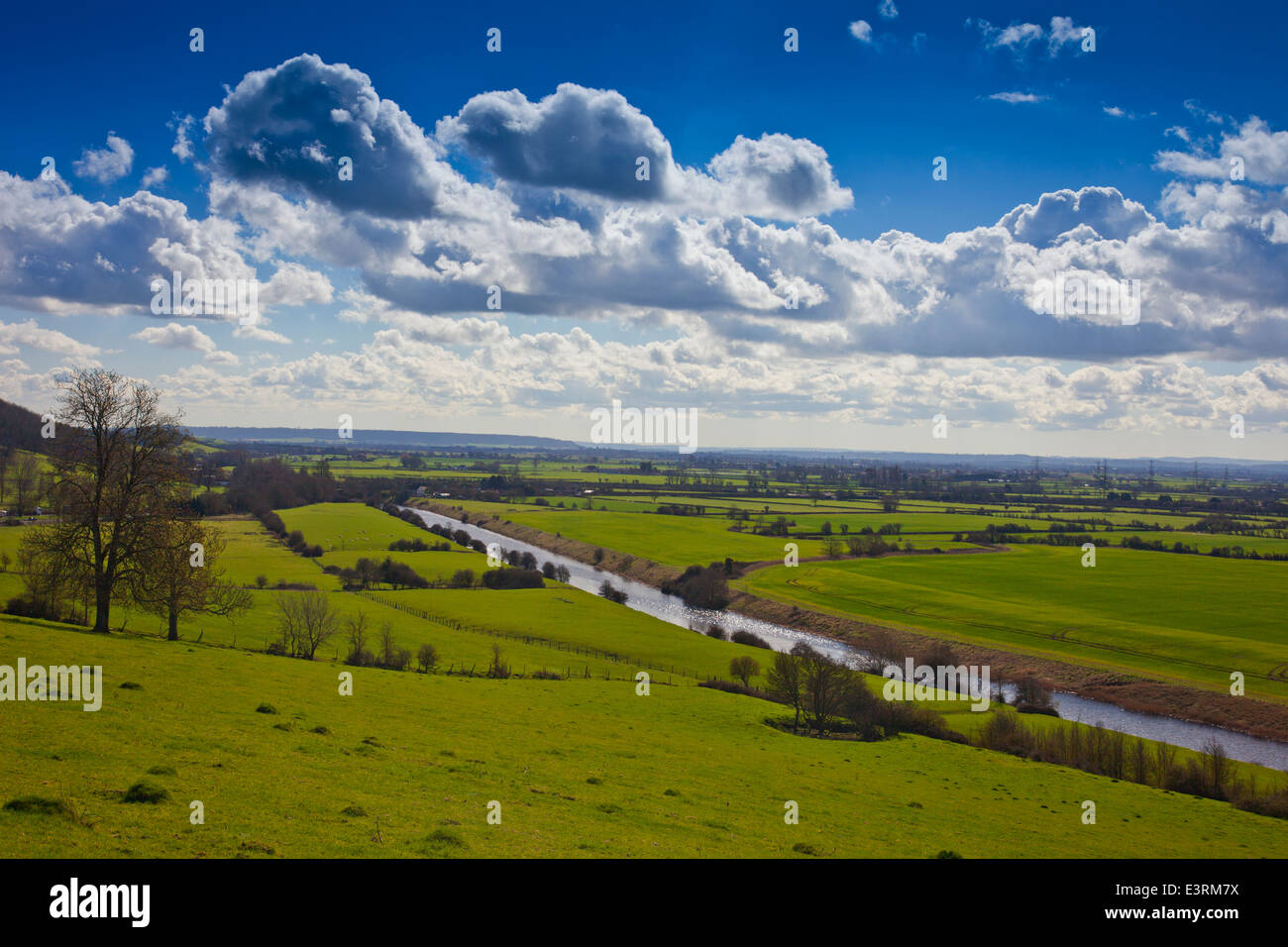 The King's Sedgemoor Drain - an artificial drainage channel from 1795 ...