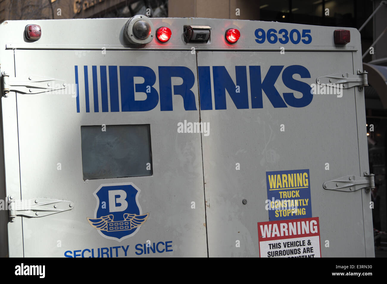 Brinks truck hi-res stock photography and images - Alamy