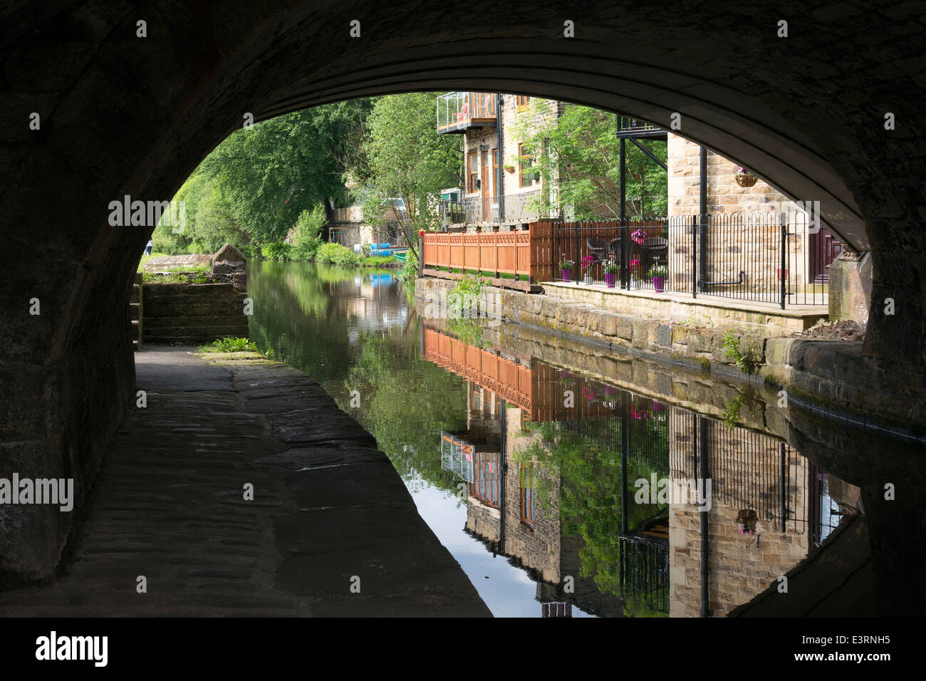 Luddendenfoot hi-res stock photography and images - Alamy