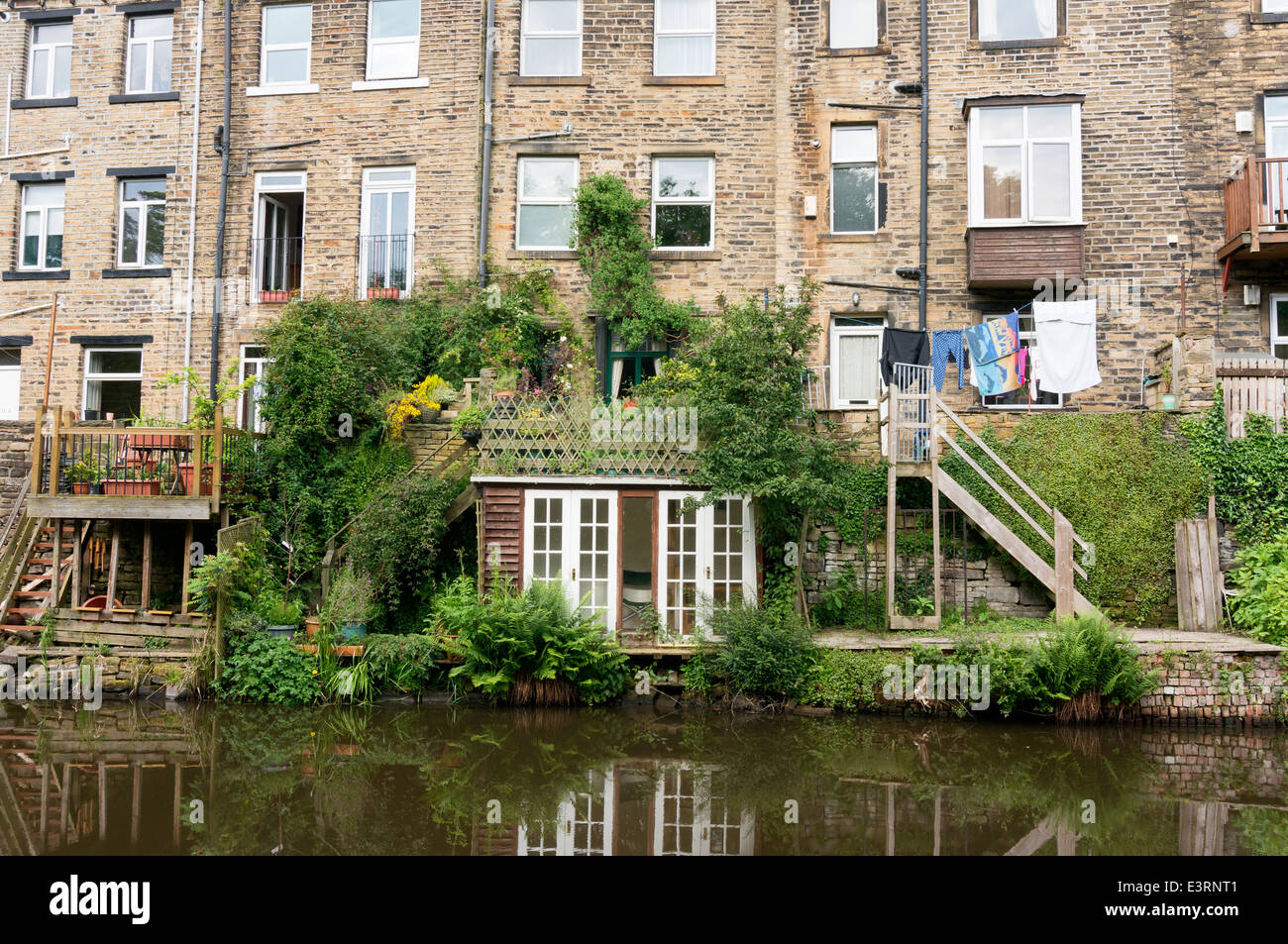 Luddendenfoot hi-res stock photography and images - Alamy