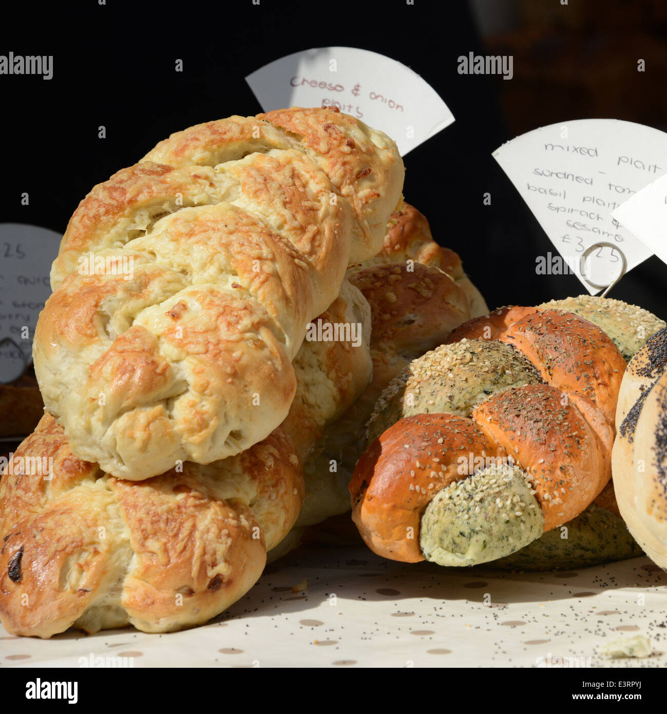 Sizes of bread hi-res stock photography and images - Alamy