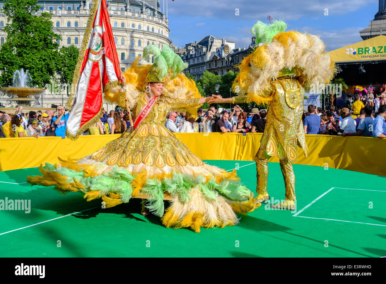 Samba brazil hi-res stock photography and images - Alamy