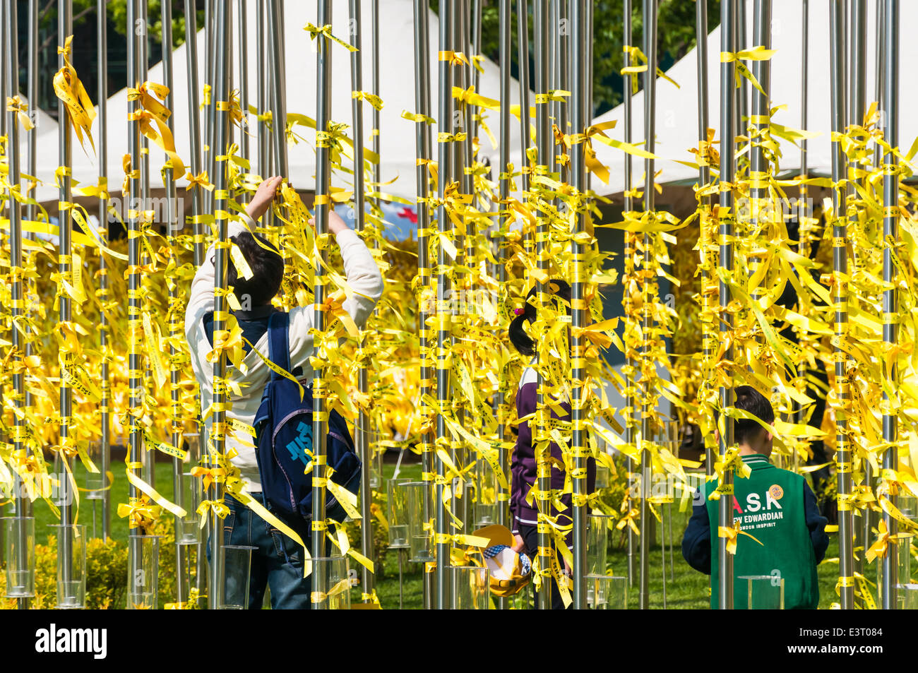 Sewol tragedy hi-res stock photography and images - Alamy