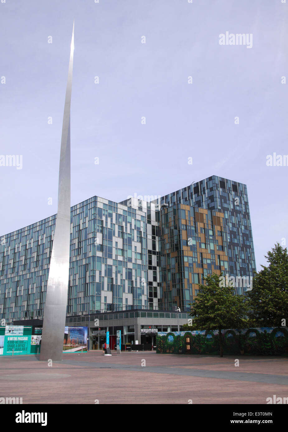 Stainless Steel Spire at the new business development Greenwich ...
