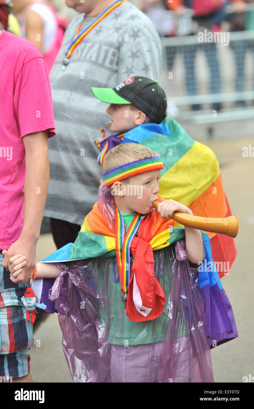 Gay parade children hi-res stock photography and images - Alamy